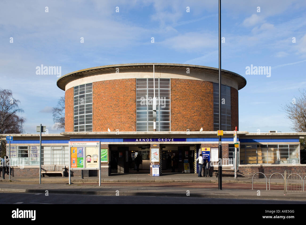 Arnos Grove, London Underground Station, Piccadilly Line, London. 1932 ...