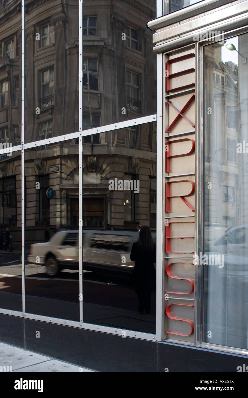 Daily Express Building, Fleet Street, London. 1932. Architect: Ellis ...