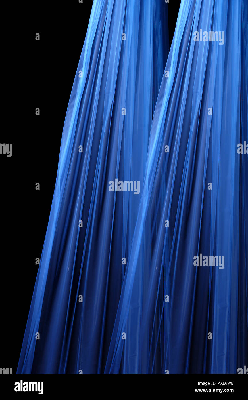 Sheets of blue shrink wrap material Stock Photo - Alamy