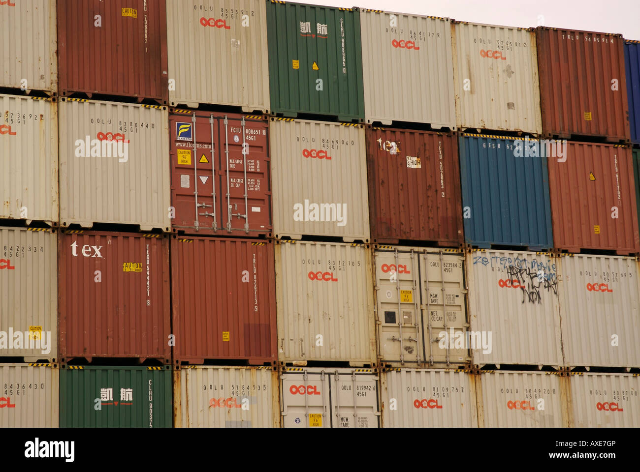 Containers storage hi-res stock photography and images - Alamy