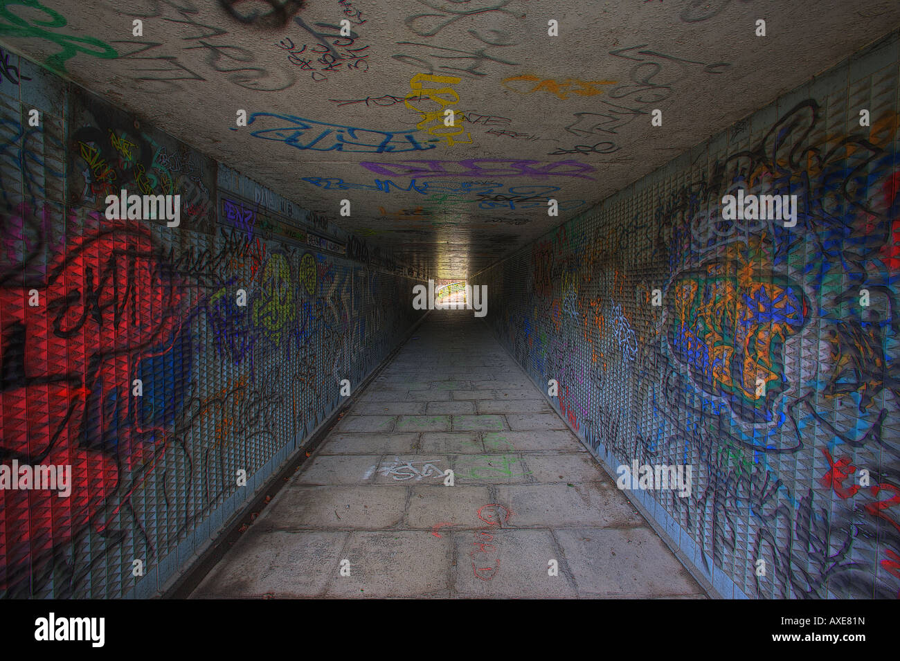 Underpass graffiti hi-res stock photography and images - Alamy
