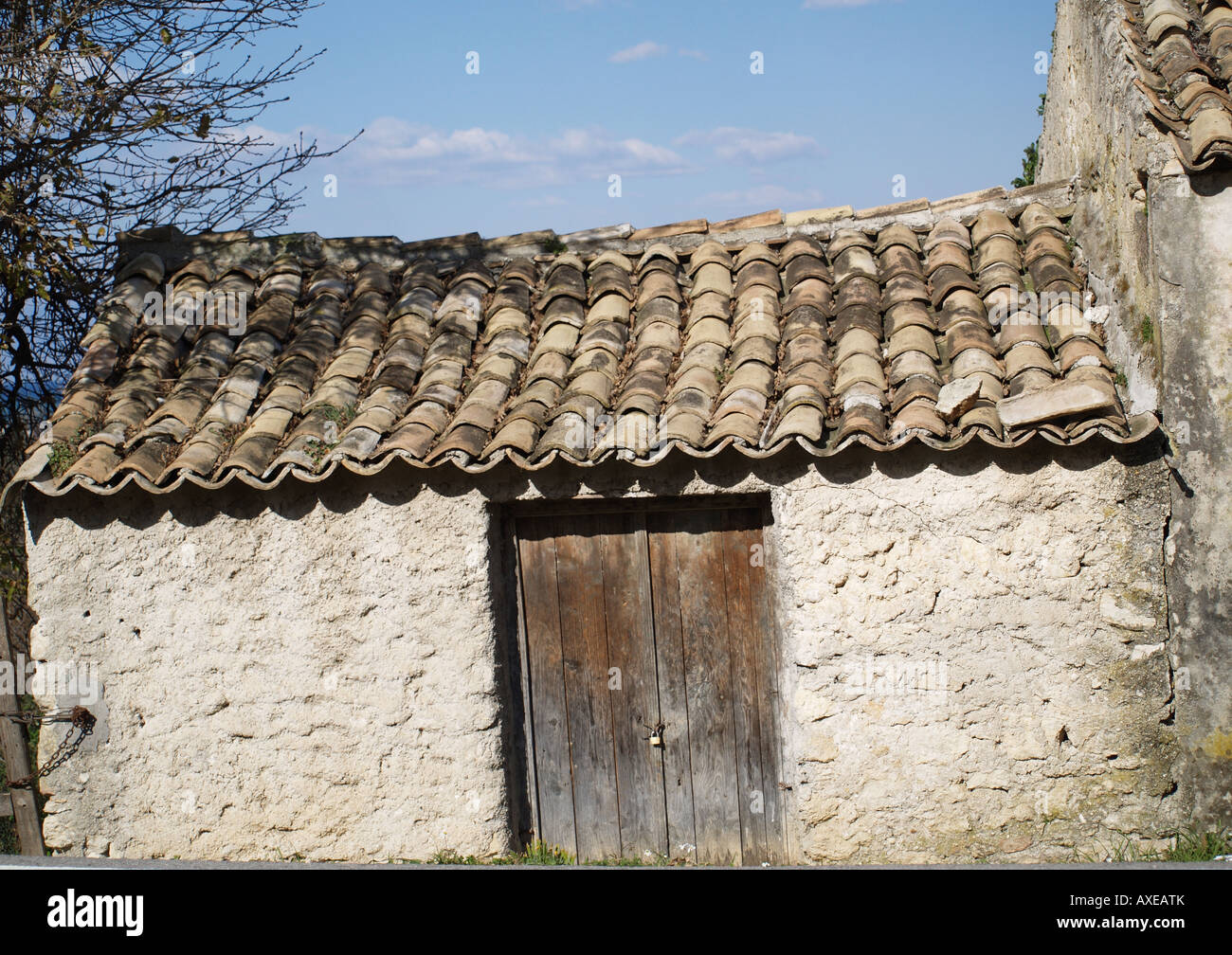 OLD BUILDING IN SFAKERA CORFU GREECE Stock Photo - Alamy