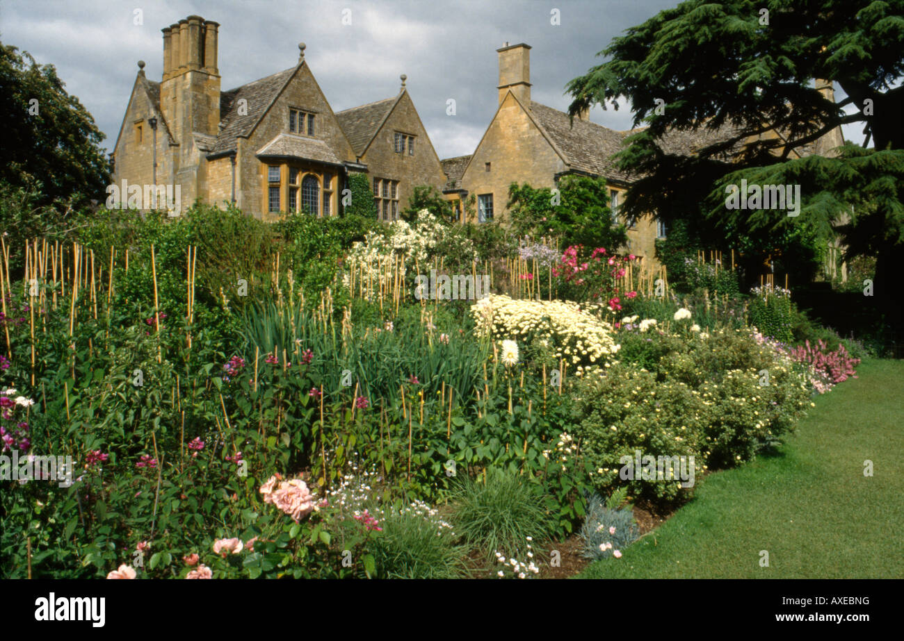 HIDCOTE MANOR GARDENS COTSWOLDS GLOUCESTERSHIRE Stock Photo - Alamy