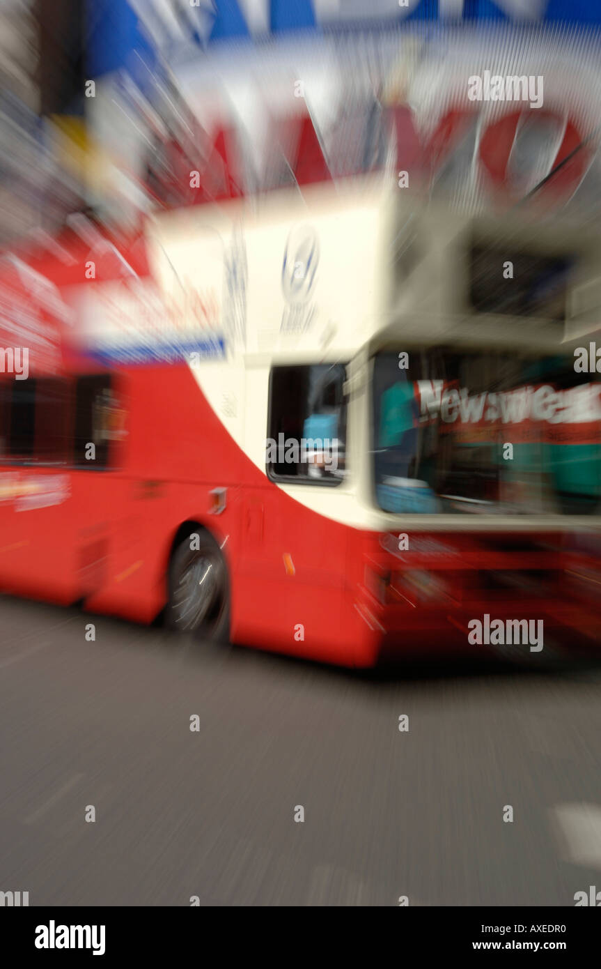red routemaster bus; black cab; taxi, Picccadilly circus; London ...
