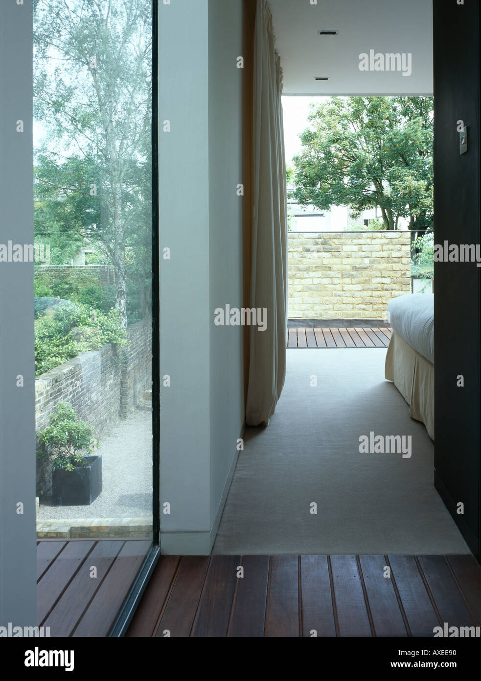 House Extension, Chiswick. Bedroom corridor. Architect: David Mikhail ...