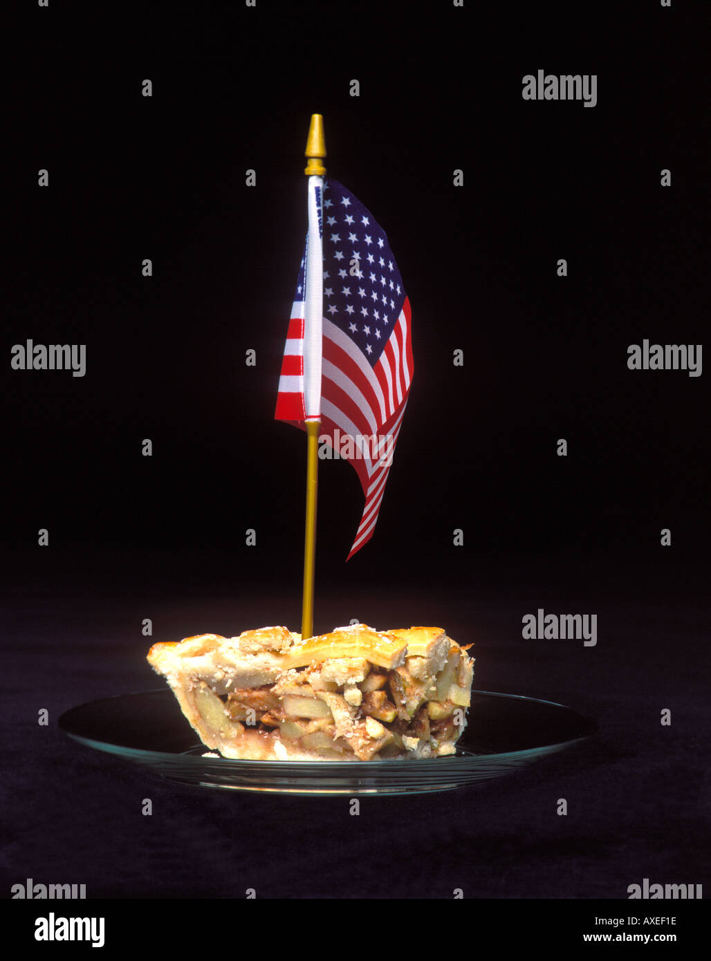 apple pie and the american flag Stock Photo - Alamy