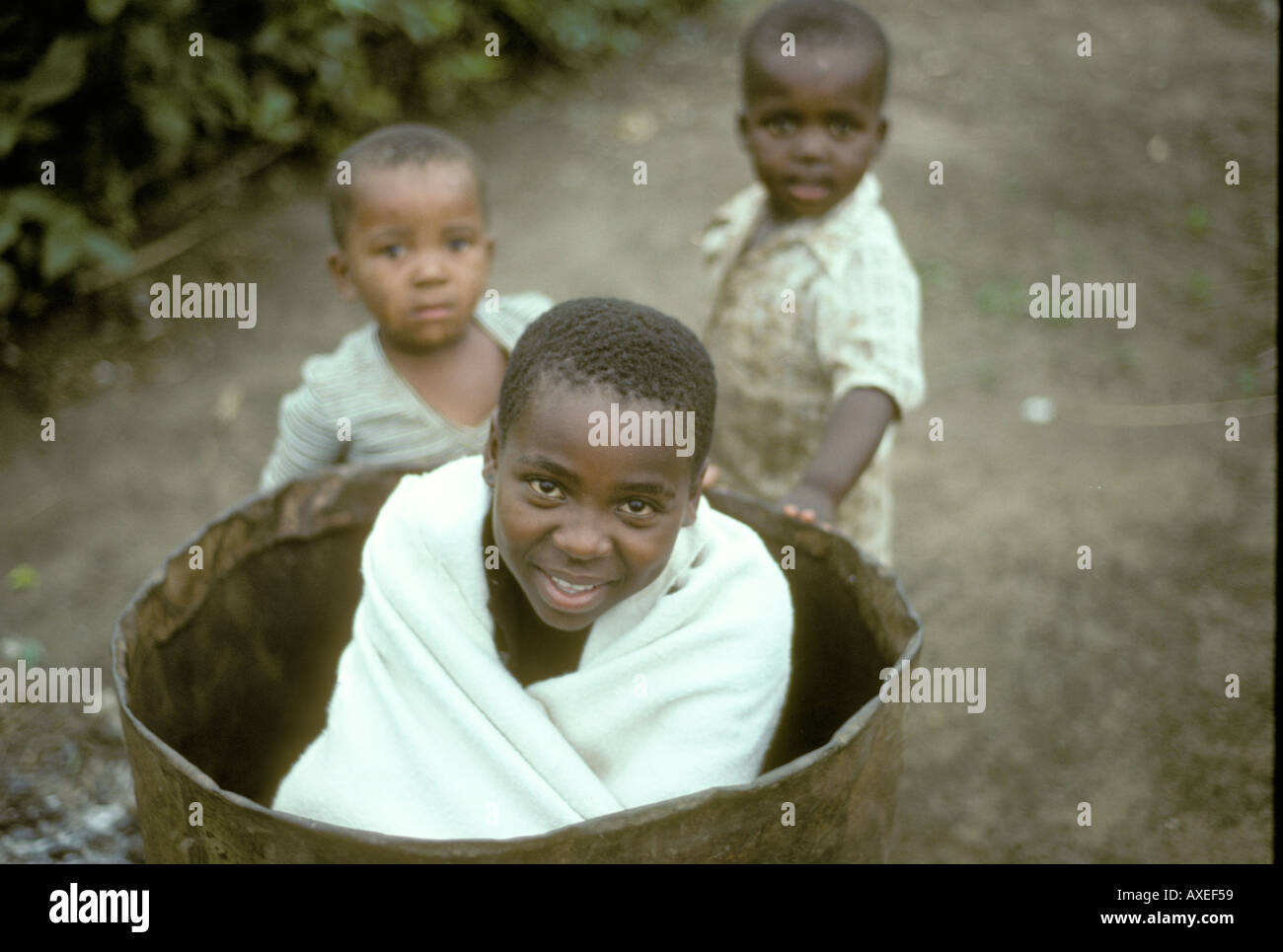 Kwa zulu children hi-res stock photography and images - Alamy