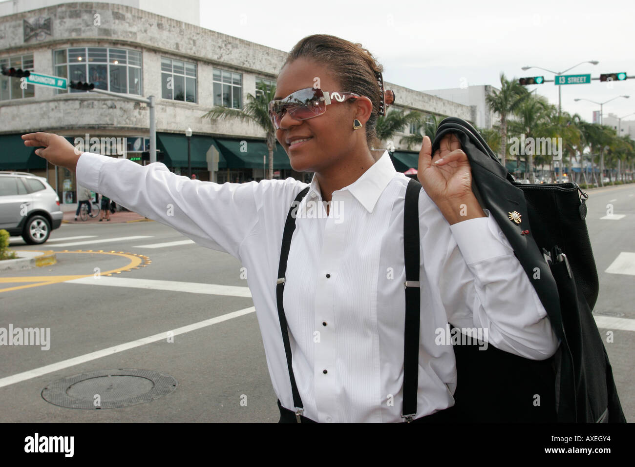 Female taxi driver african hi-res stock photography and images - Alamy