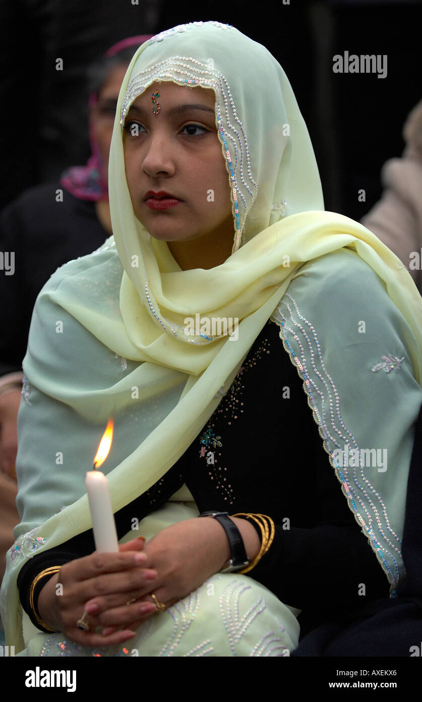 Sikh woman hi-res stock photography and images - Alamy