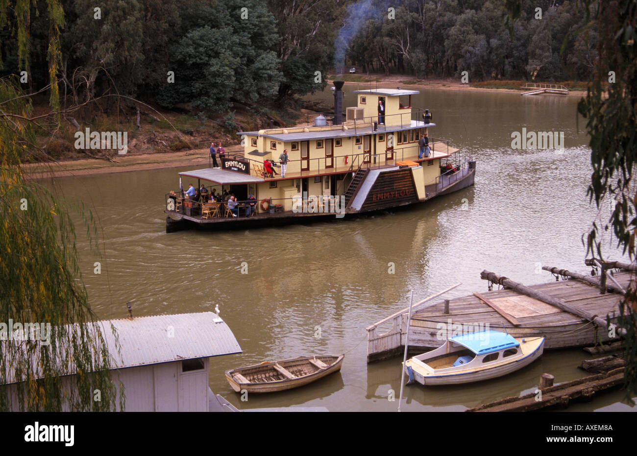 Old fashioned paddle boat ferry hi-res stock photography and images - Alamy