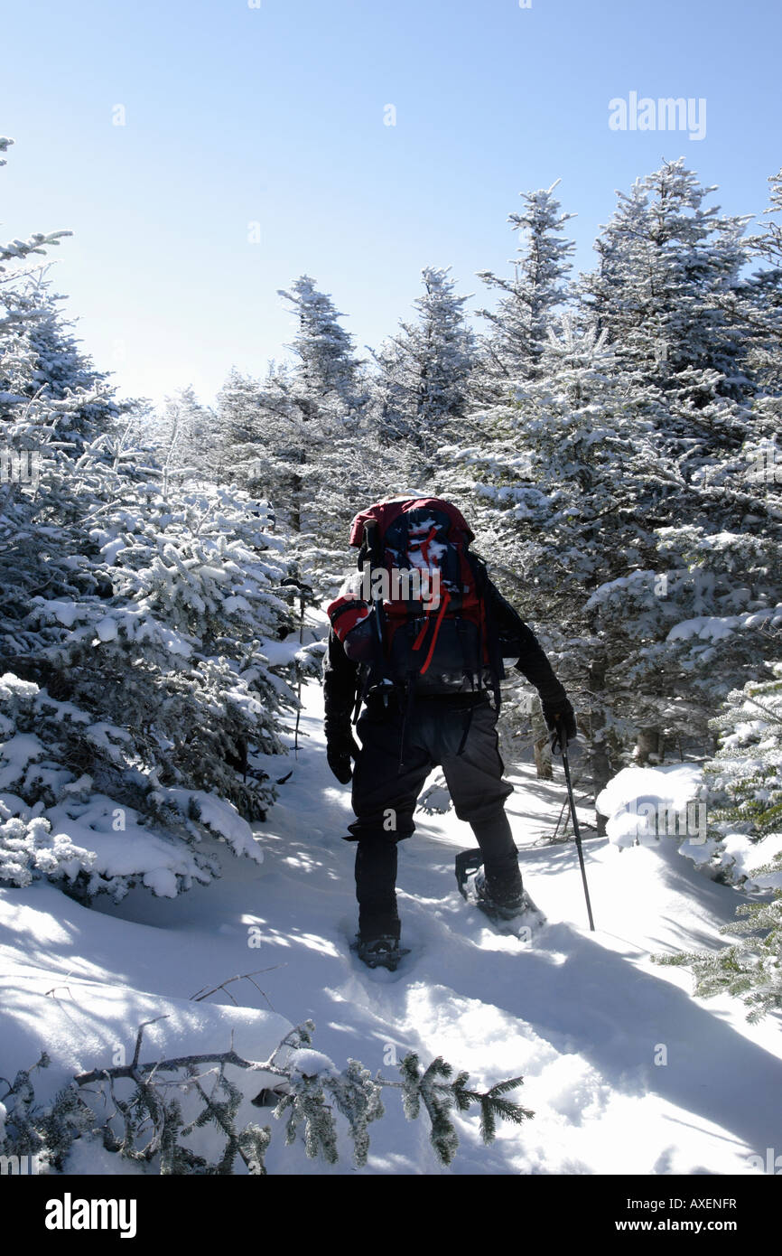 Greenleaf Trail to the summit of Mount Lafayette during the winter ...