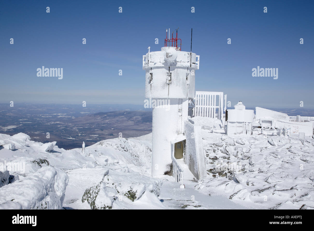 Mount washington observatory winter hi-res stock photography and images ...