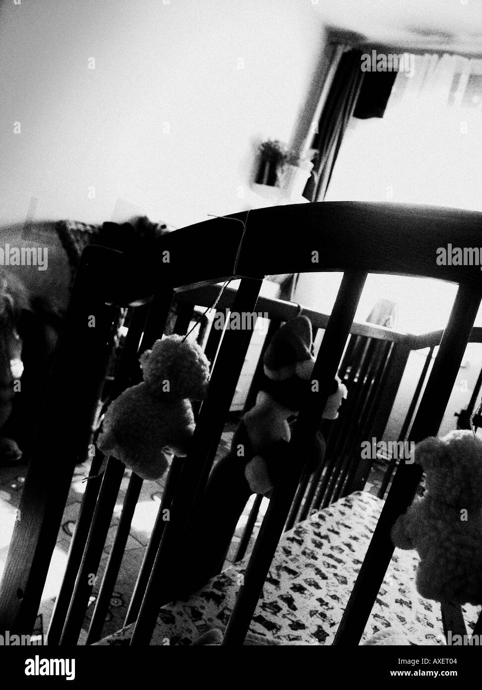 indoor interior house apartment flat empty room crib playpen empty ...