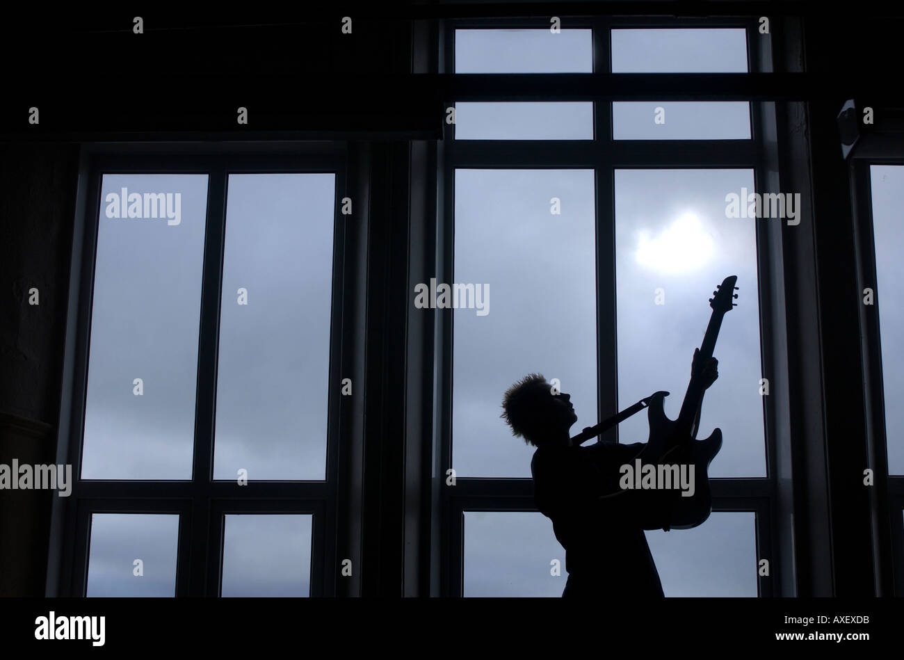 Noise music class kids hi-res stock photography and images - Alamy