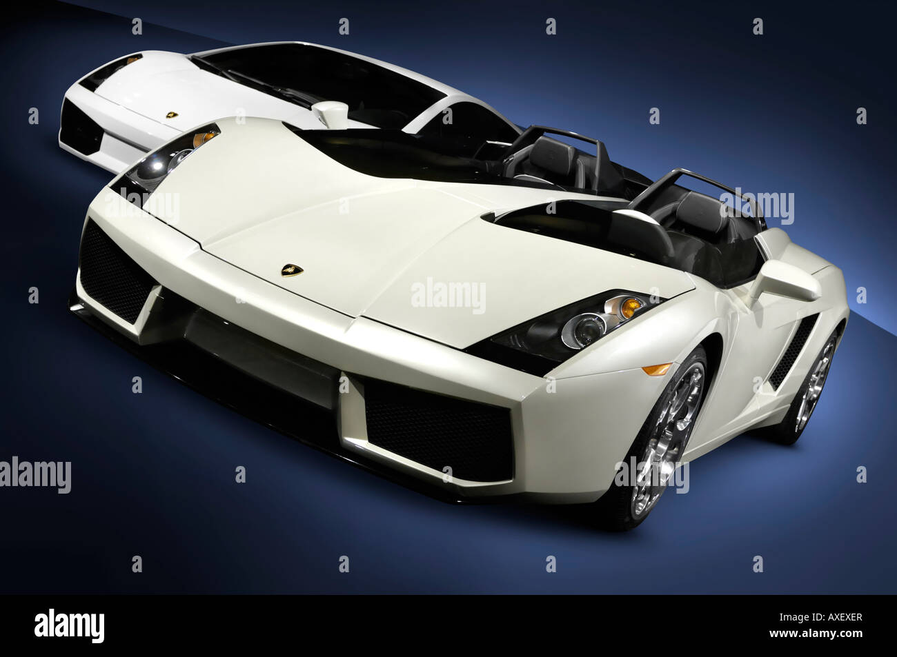 Super luxury cars hi-res stock photography and images - Alamy