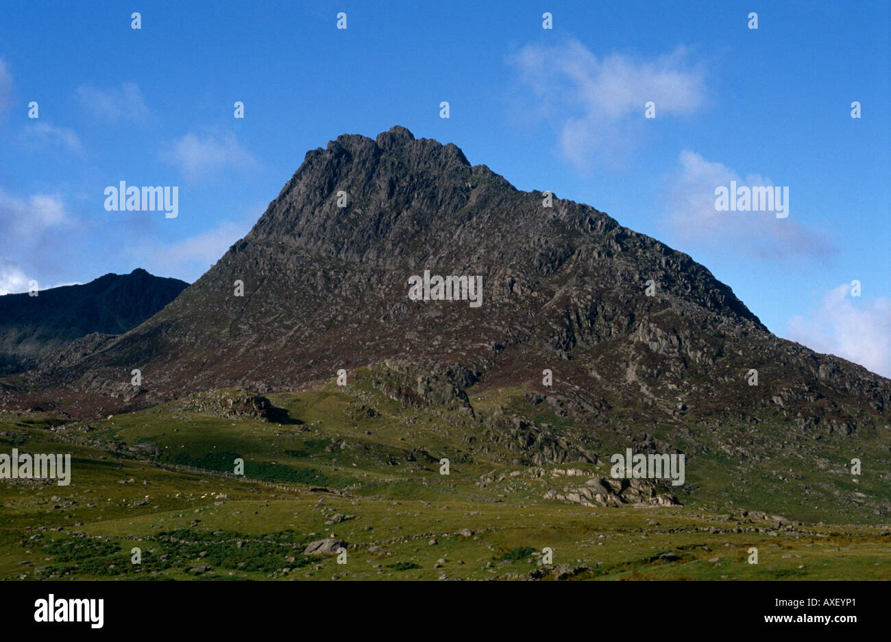 Mount tryfan hi-res stock photography and images - Alamy