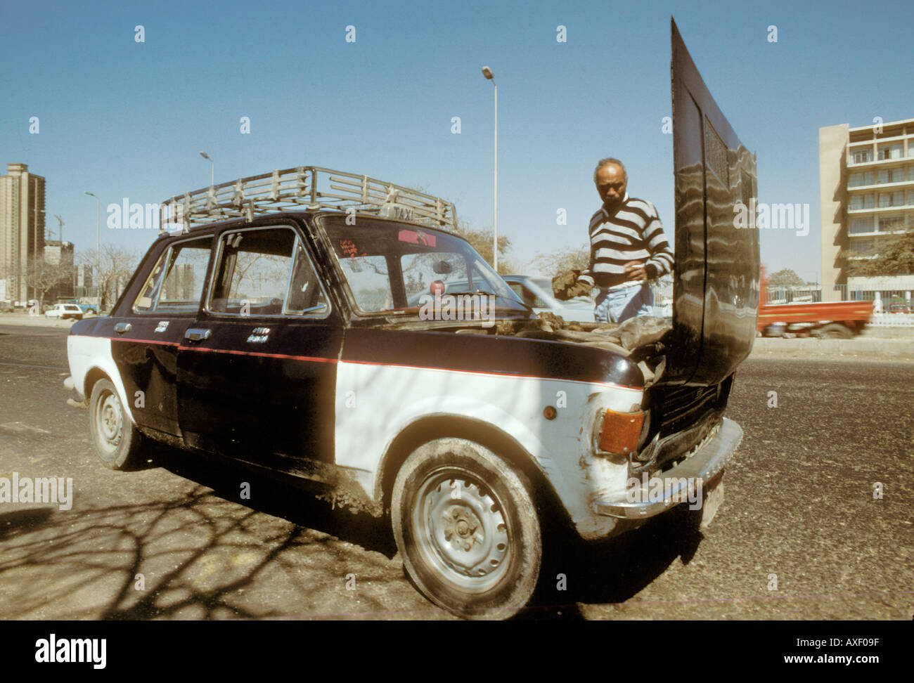 Africa Egypt Cairo Taxi breakdown Stock Photo - Alamy