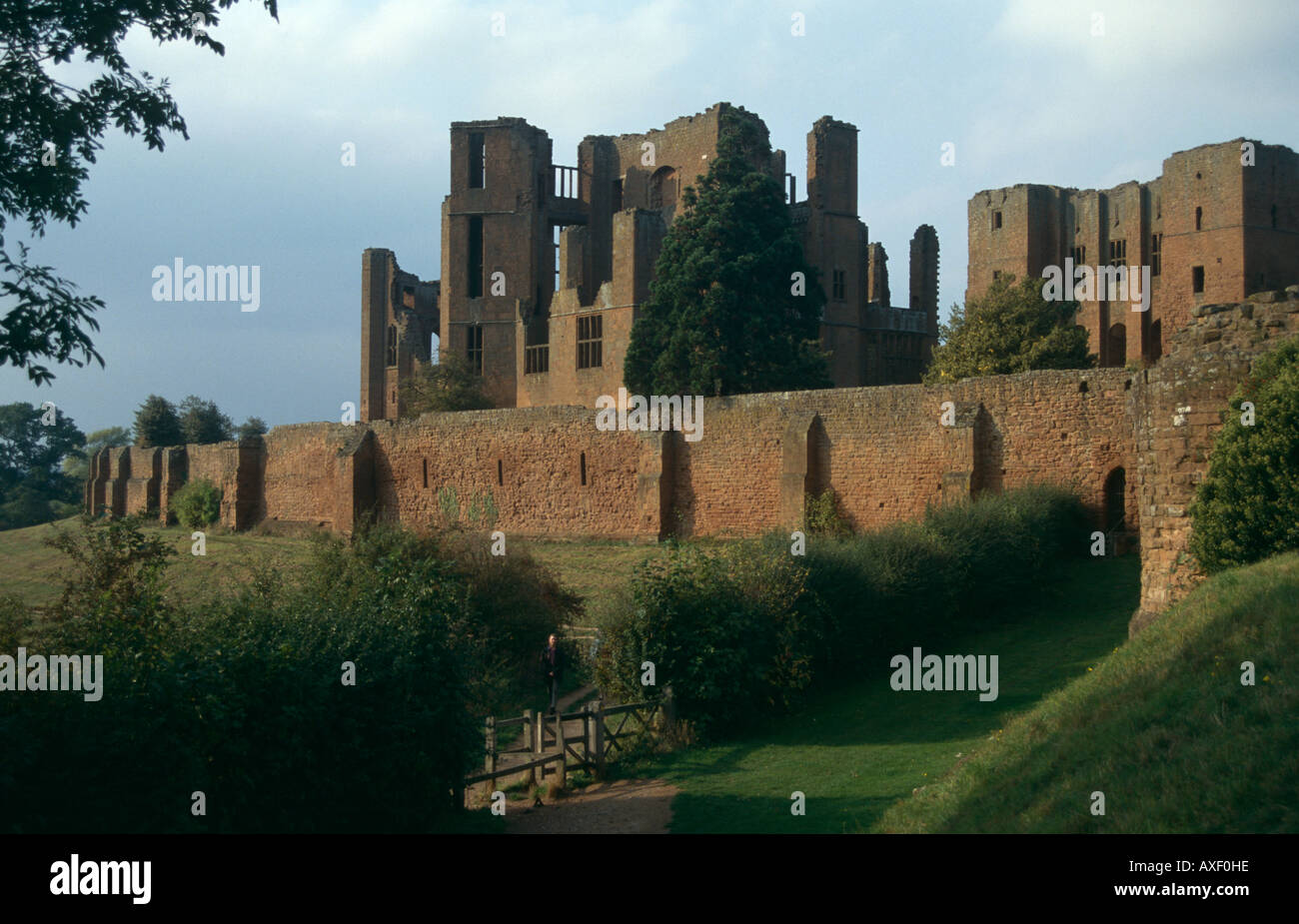 Kenilworth Castle, Kenilworth, Warwickshire, England, UK Stock Photo ...