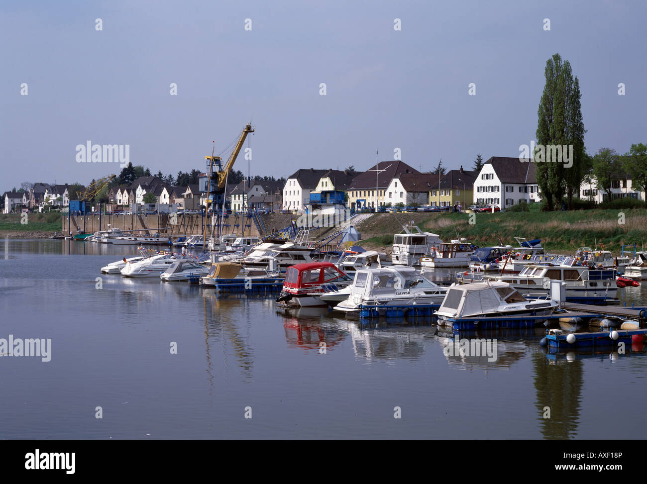 Iling boat hi-res stock photography and images - Alamy