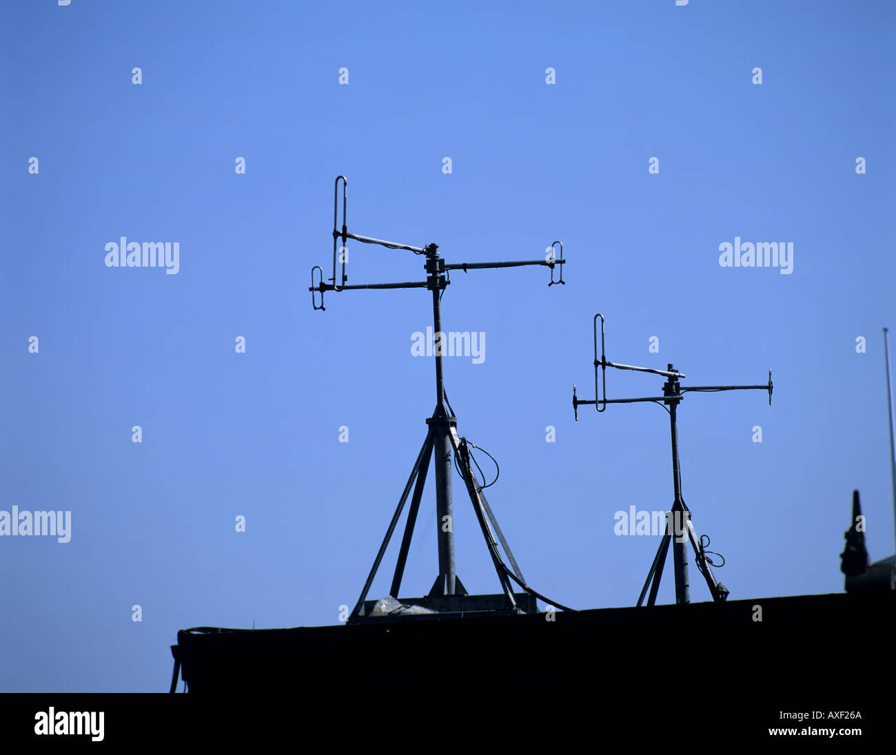 Radio aerials transmitters hi-res stock photography and images - Alamy