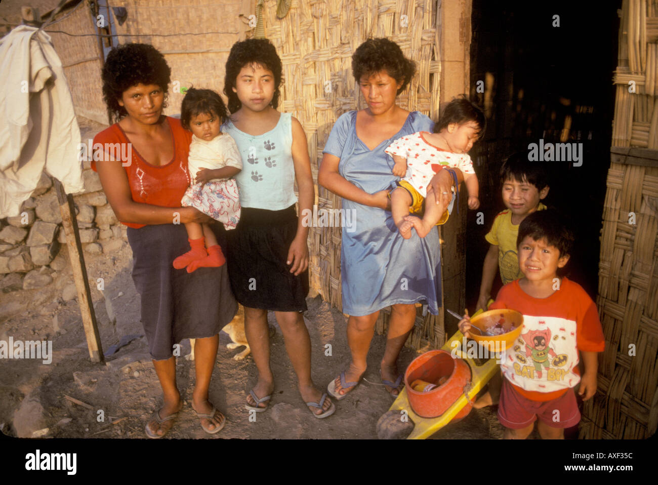 Americas Peru Family in Lima bario Stock Photo - Alamy