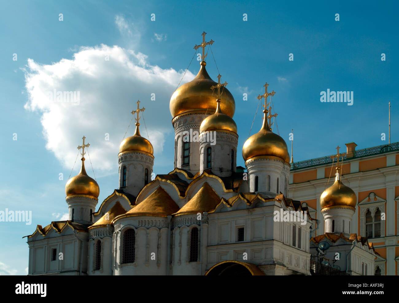 Cathedral of the annunciation golden domes inside the kremlin red ...