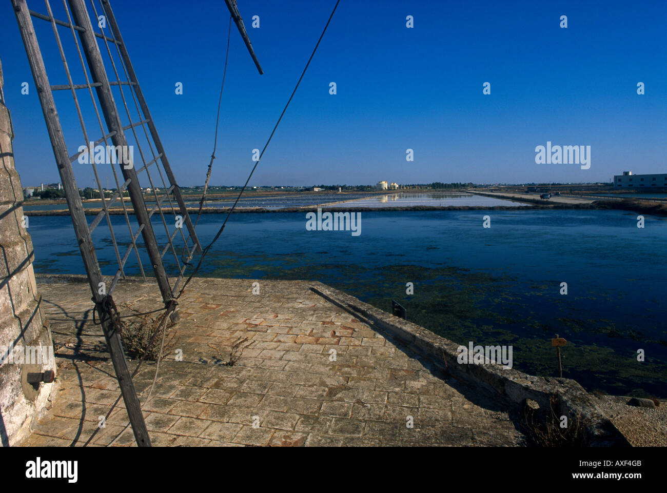 Salt marshes and windmill hi-res stock photography and images - Alamy