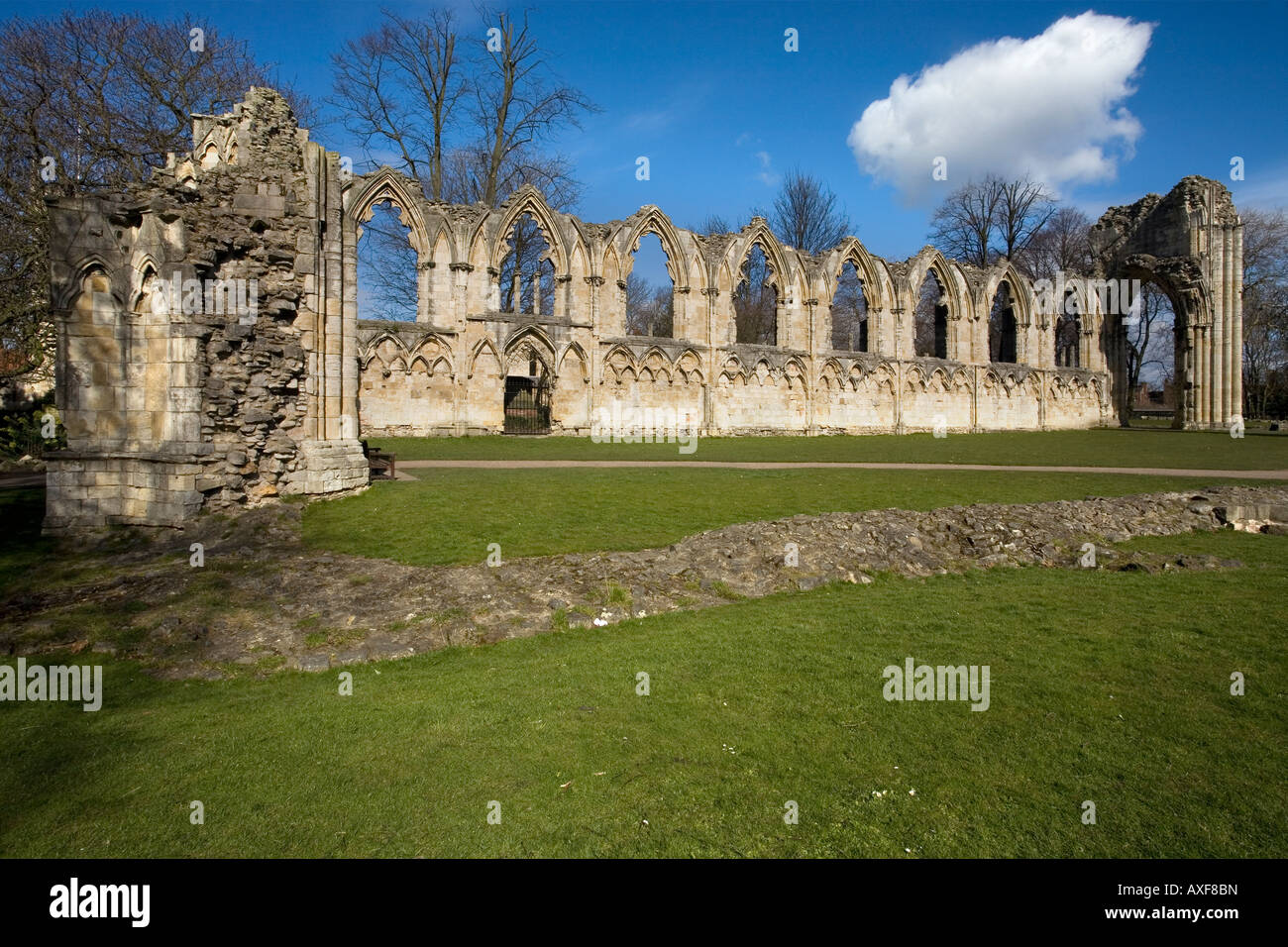 York museum gardens york hi-res stock photography and images - Alamy