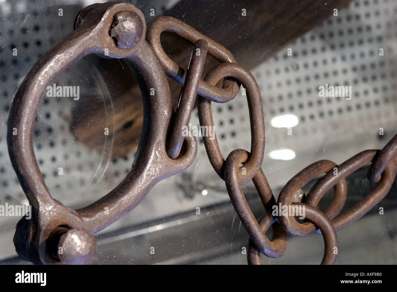 Manacles hi-res stock photography and images - Alamy