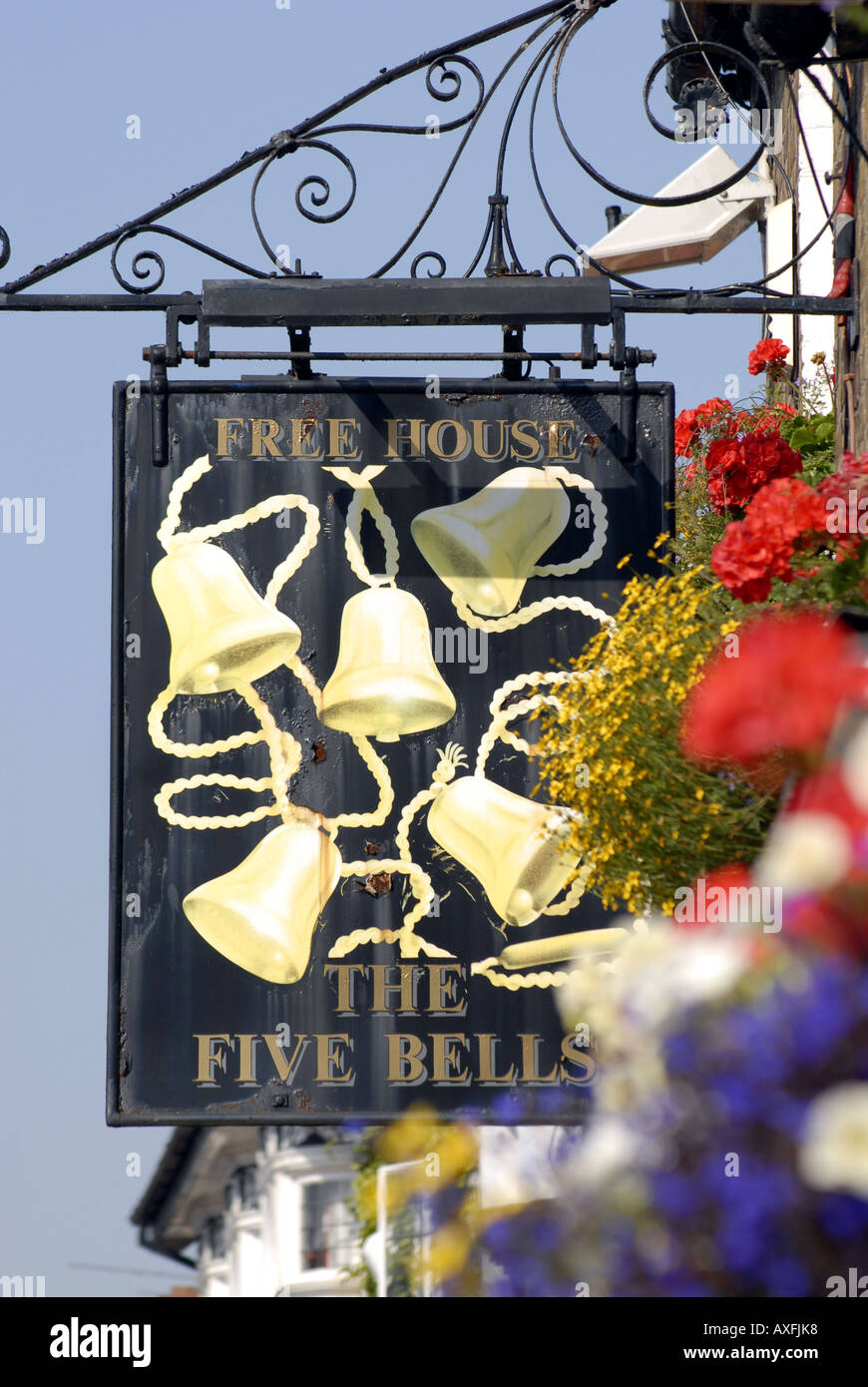 Five bells public house hi-res stock photography and images - Alamy