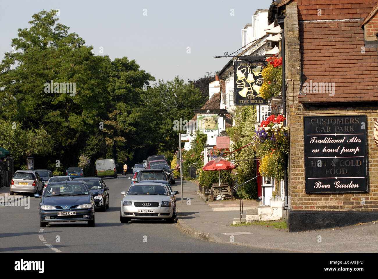 Five bells pub hi-res stock photography and images - Alamy
