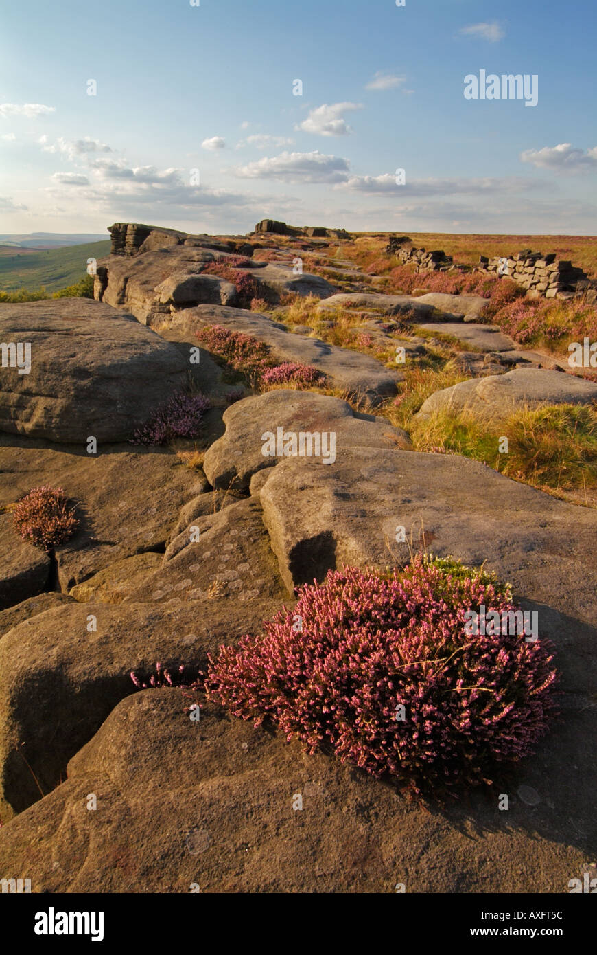 Hathersage near stanage edge picturesque hi-res stock photography and ...