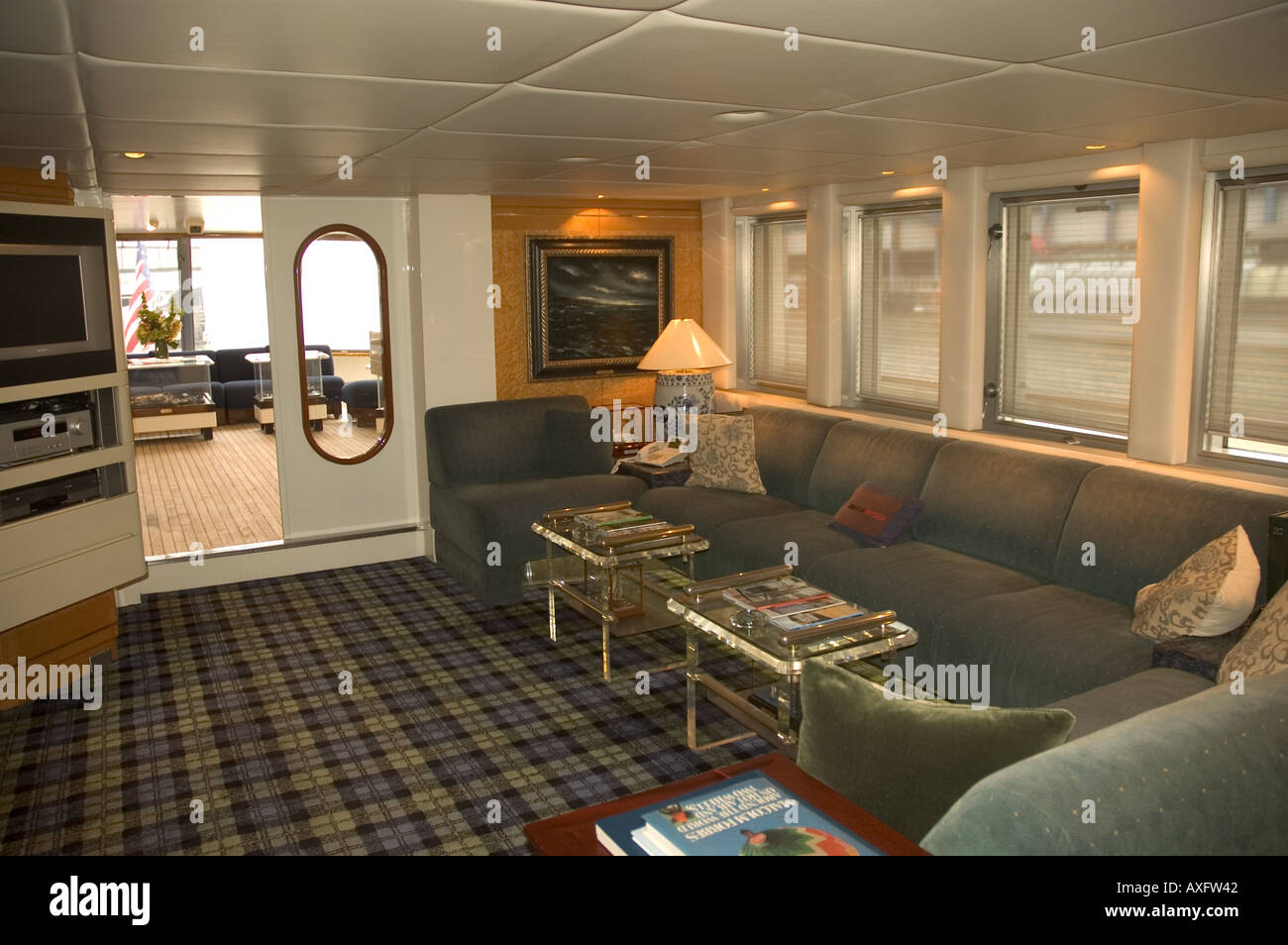 Highlander boat hi-res stock photography and images - Alamy