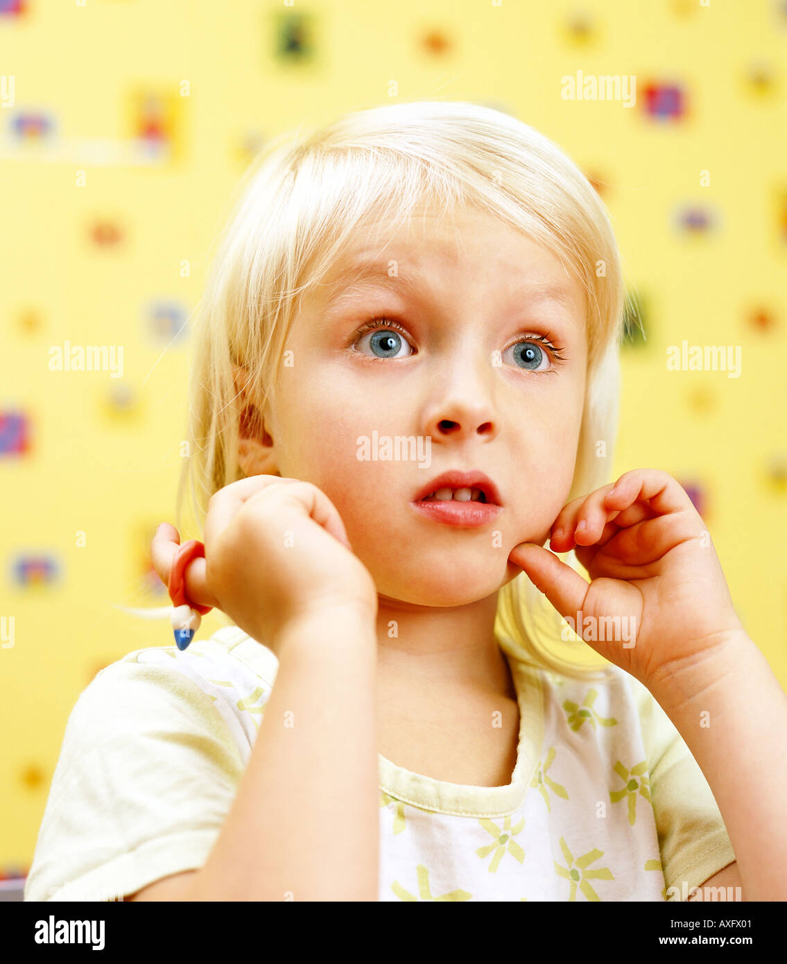 Wince look hi-res stock photography and images - Alamy