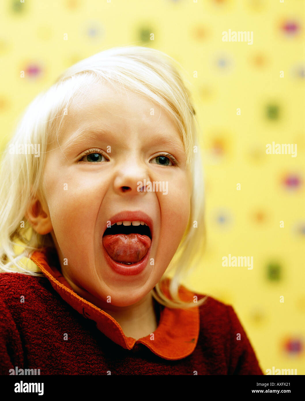 Wince look hi-res stock photography and images - Alamy