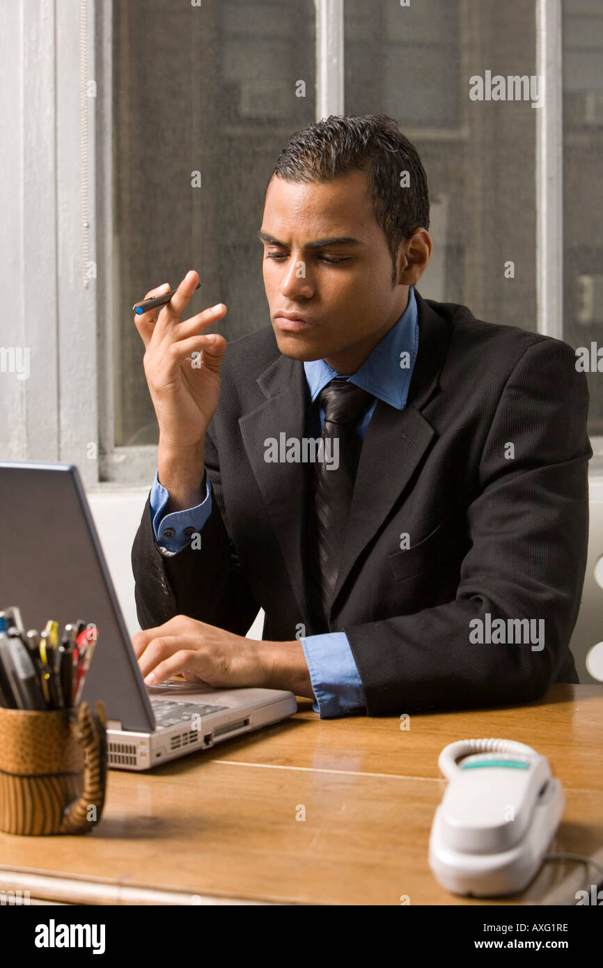 Black hispanic latinos hi-res stock photography and images - Alamy