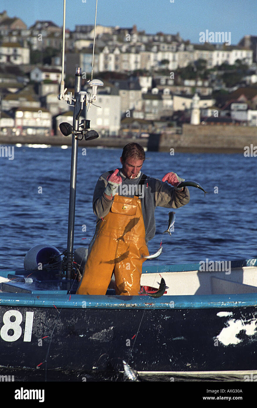 Handline Sea Fishing High Resolution Stock Photography and Images - Alamy