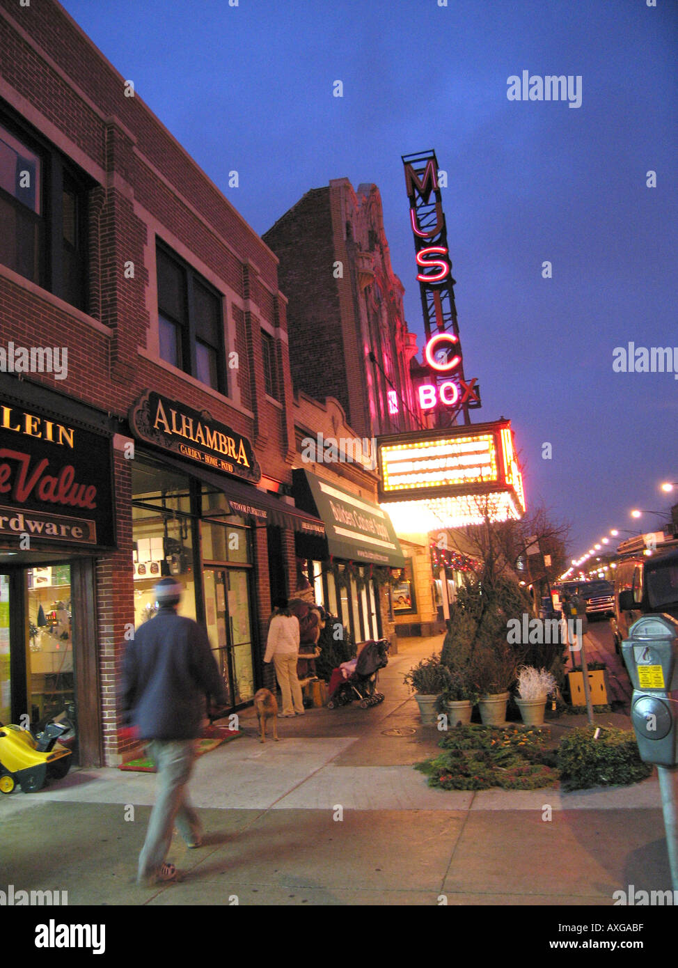 Music box theater chicago hi-res stock photography and images - Alamy
