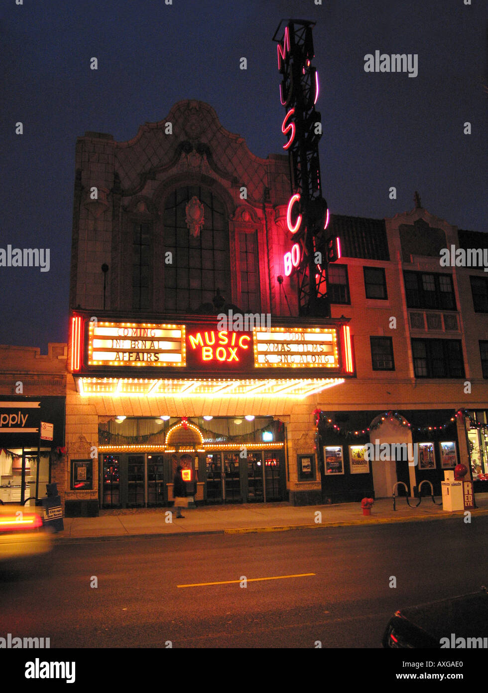 The Music Box old vaudeville theater Chicago IL Stock Photo - Alamy
