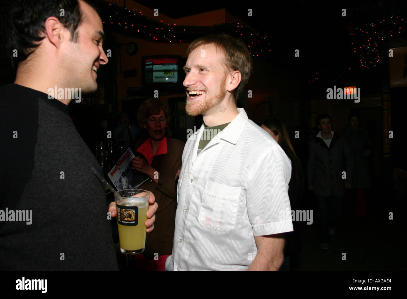 Two men talking in a tavern hi-res stock photography and images - Alamy