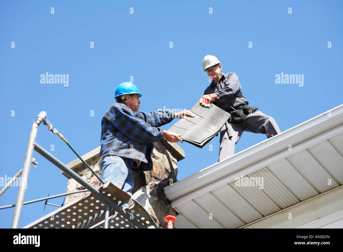 Man On Scaffolding High Resolution Stock Photography and Images - Alamy