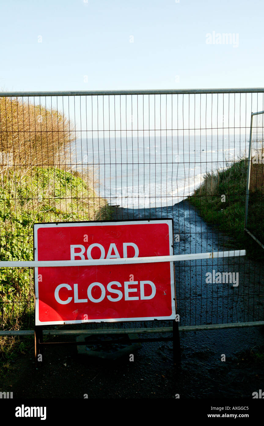 No entry beyond this point sign hi-res stock photography and images - Alamy