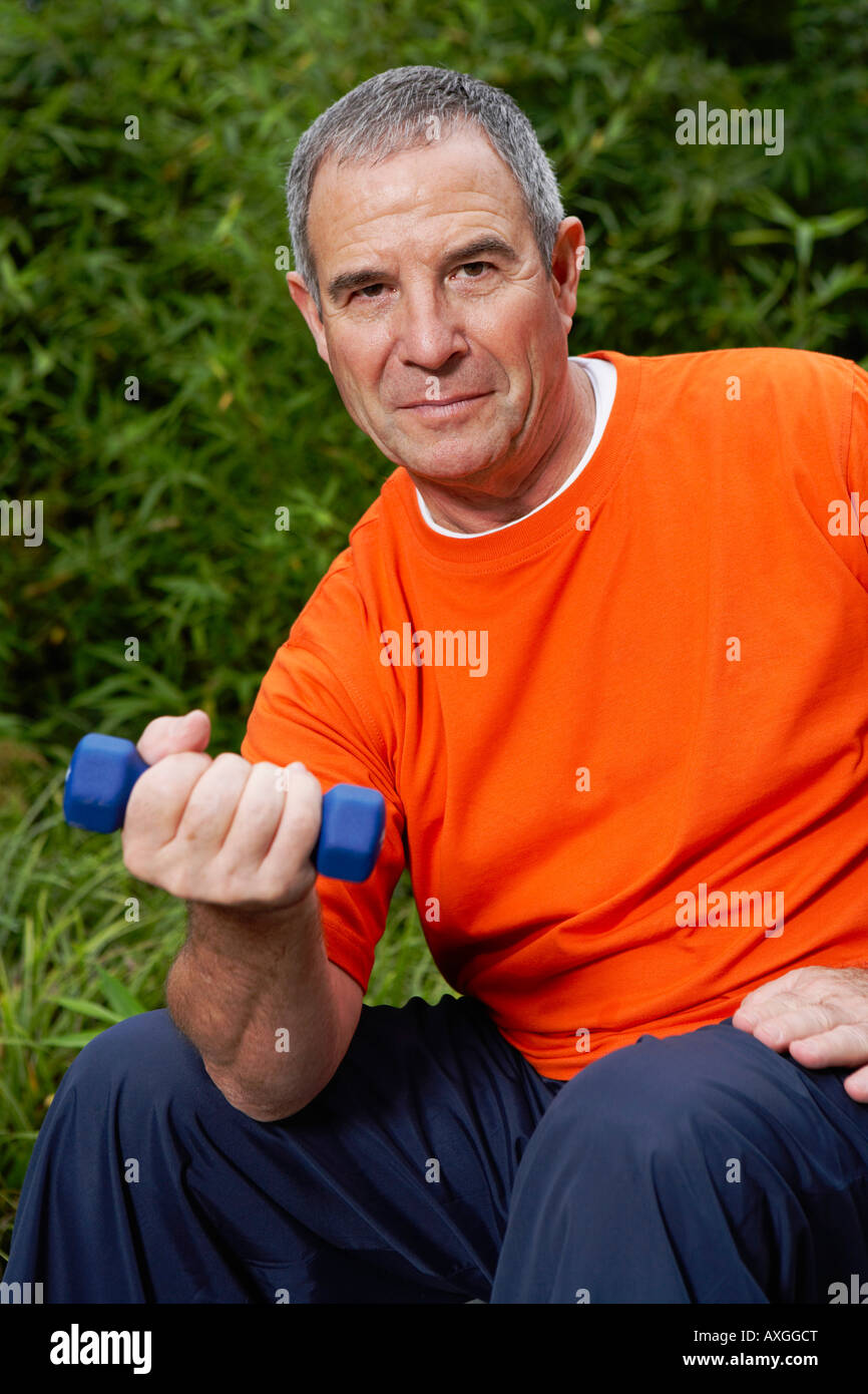 60 year old man exercise hi-res stock photography and images - Alamy