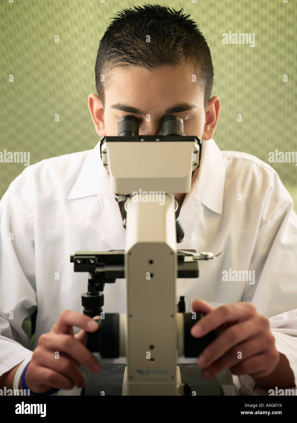 Scientist Using Microscope Stock Photo - Alamy Scientist Using Microscope Stock Photo - Alamy