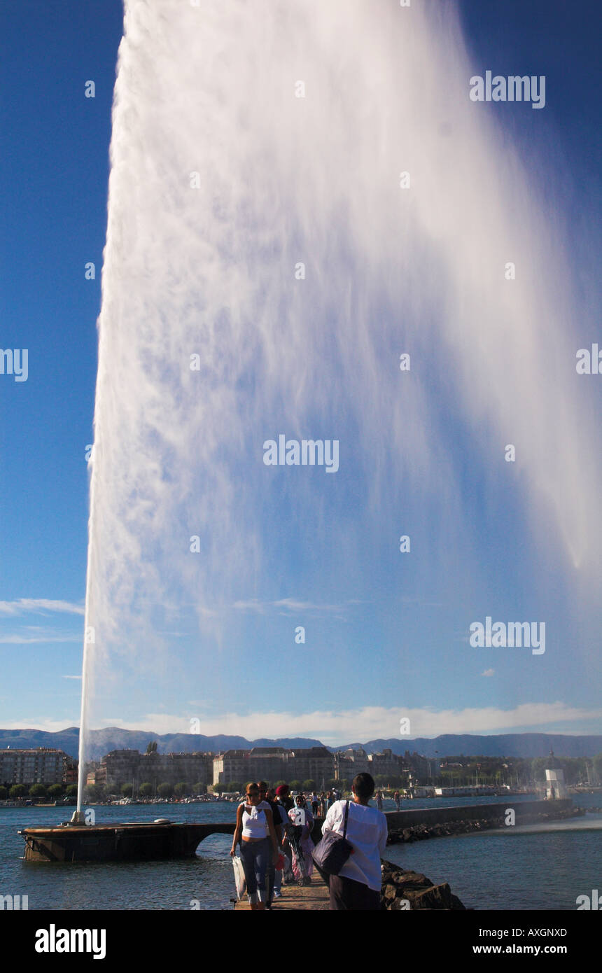 Jet d'eau Fountain, Geneva, Switzerland Stock Photo - Alamy