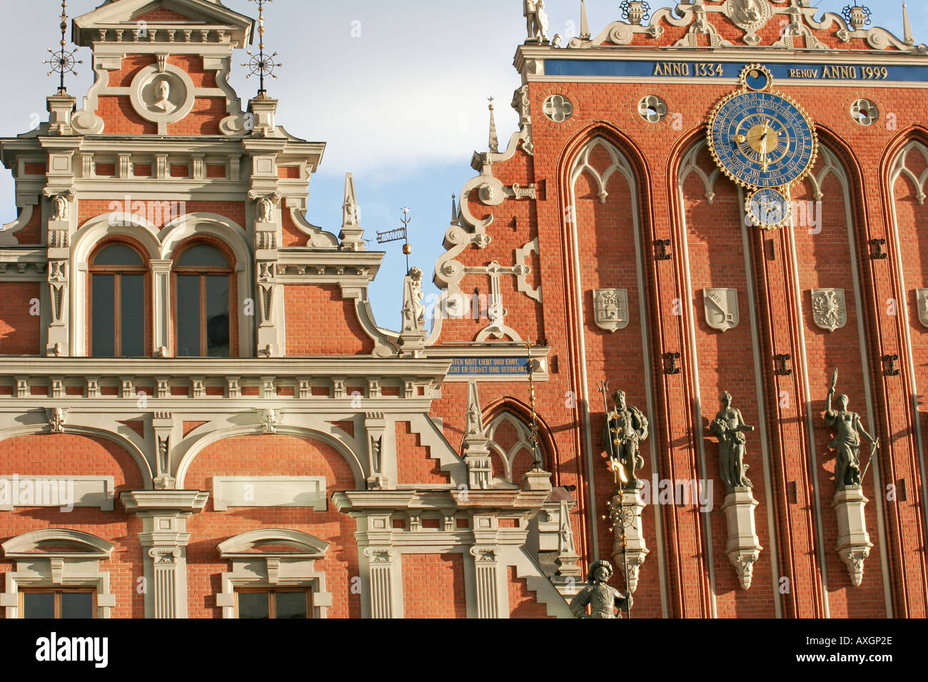 The old town hall and Brotherhood of Blackheads House in Riga Latvia ...