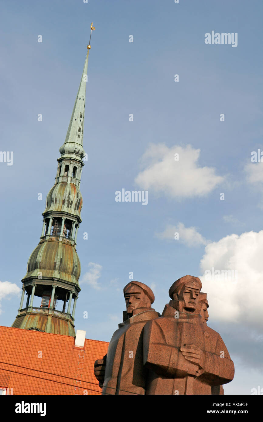 Communist statue riga latvia hi-res stock photography and images - Alamy