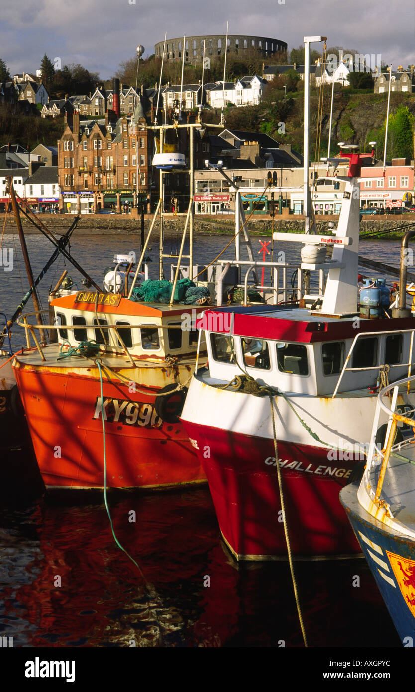 Fishing boats Oban Harbour Stock Photo - Alamy