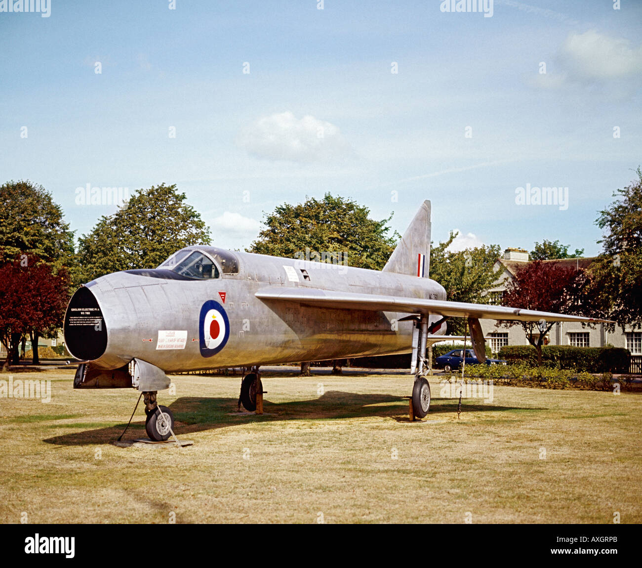 English Electric Lightning P1A prototype WG760 retired and on display ...