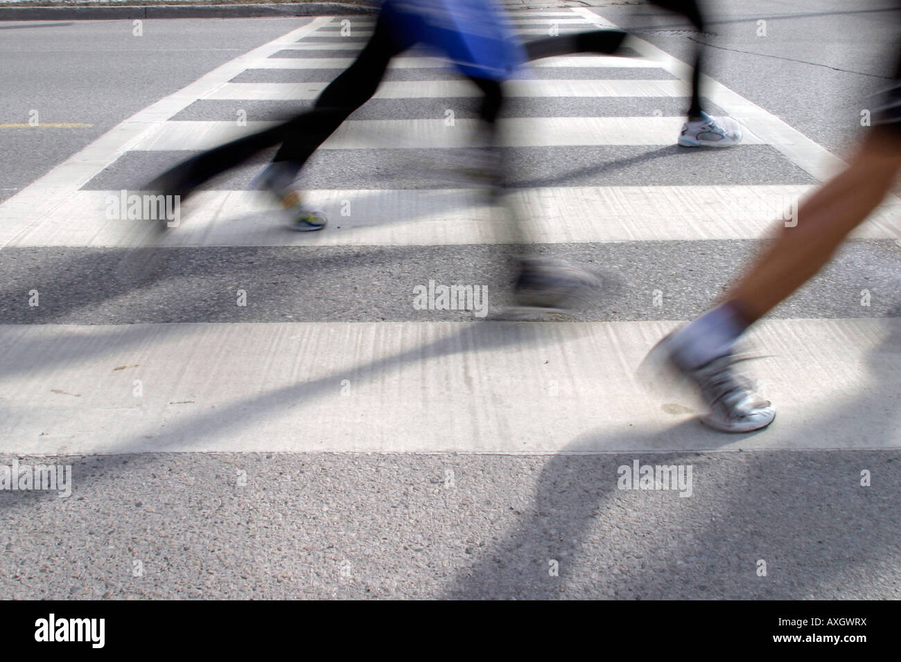 Jogging runner slow shutter speed hi-res stock photography and images ...